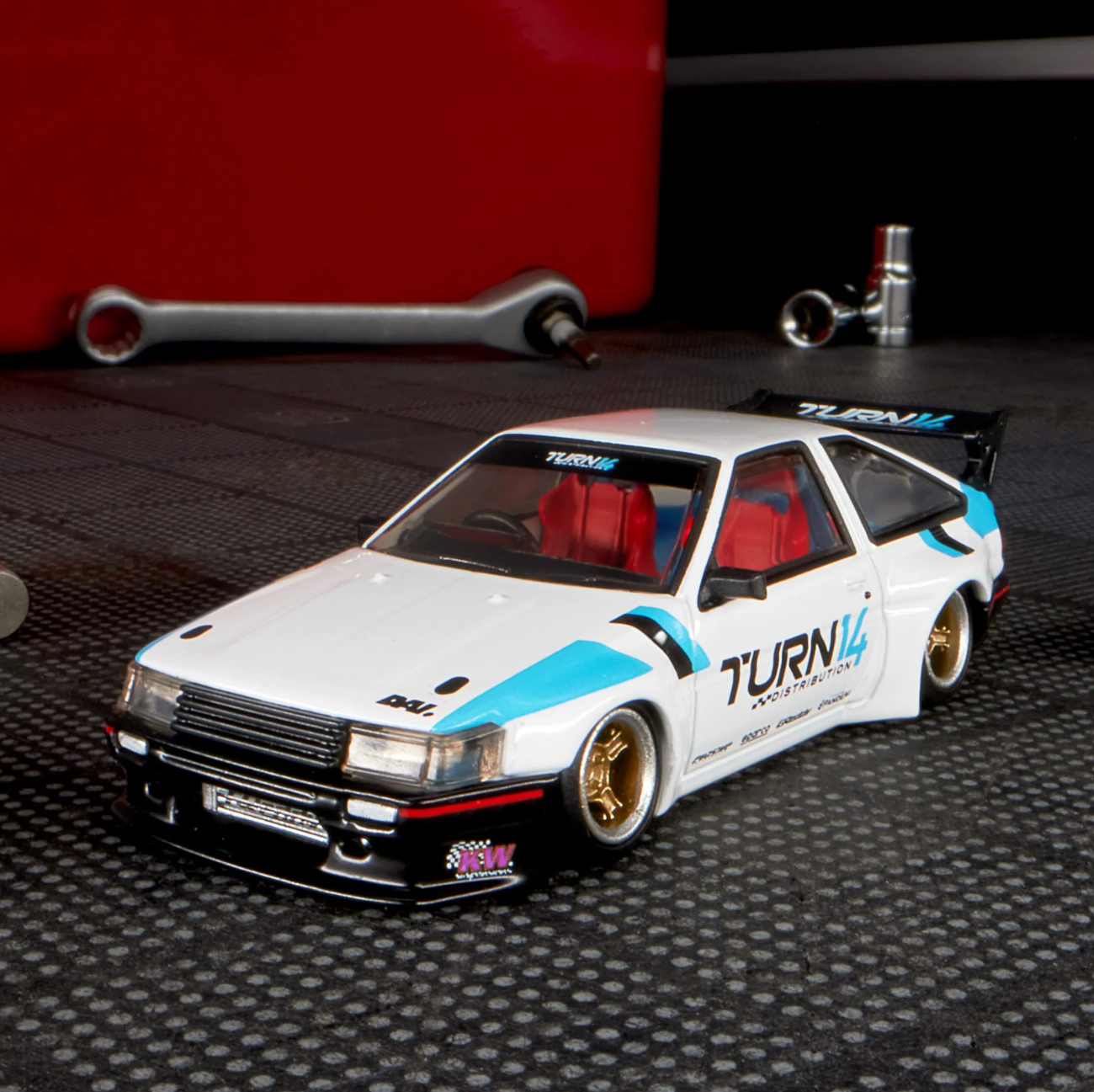 TOYOTA COROLLA LEVIN AE86 CUSTOM – HotDeals4Wheels
